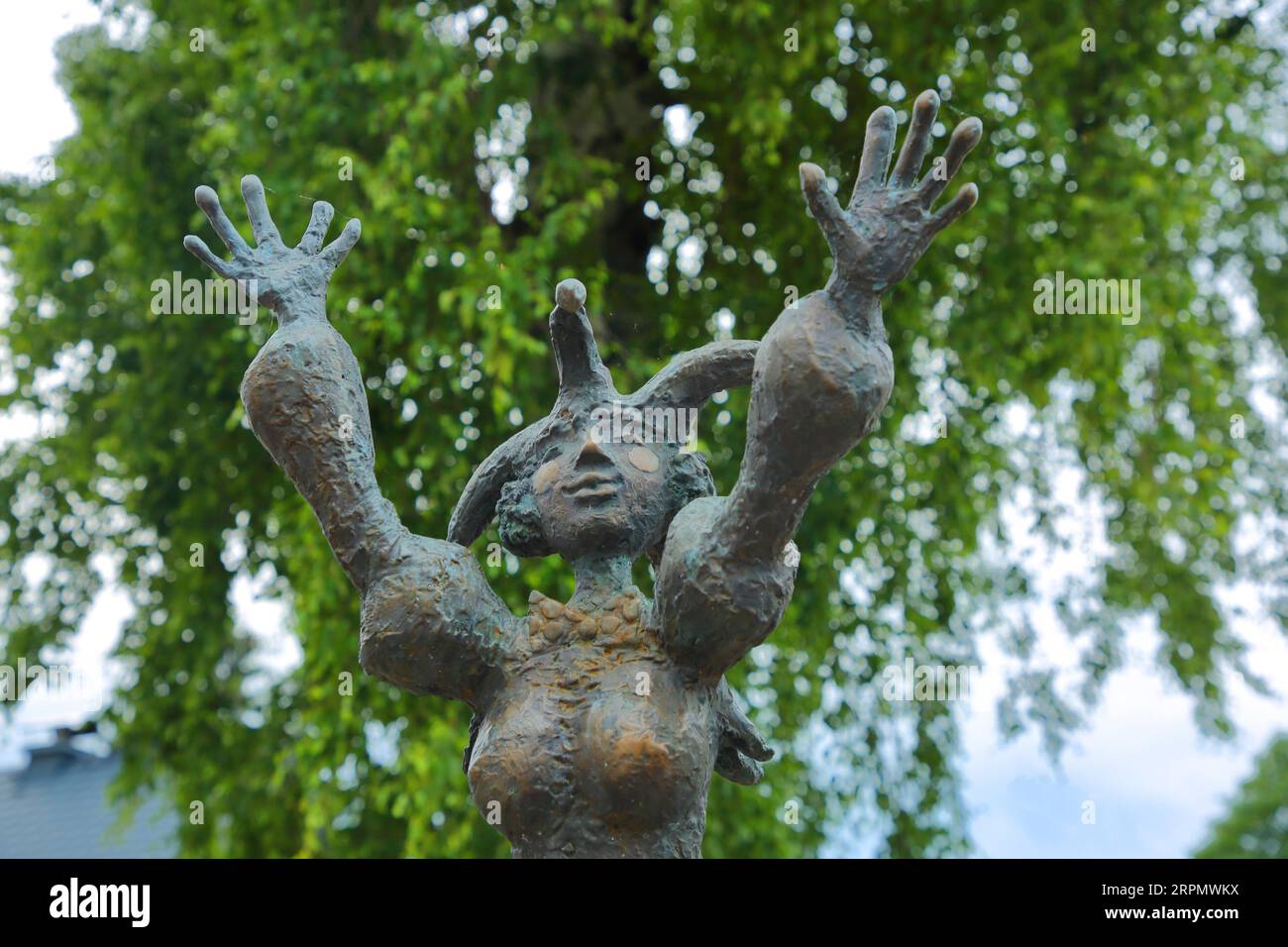 Ornamental fountain Skifasching from 2002, female skier, skier, figure ...