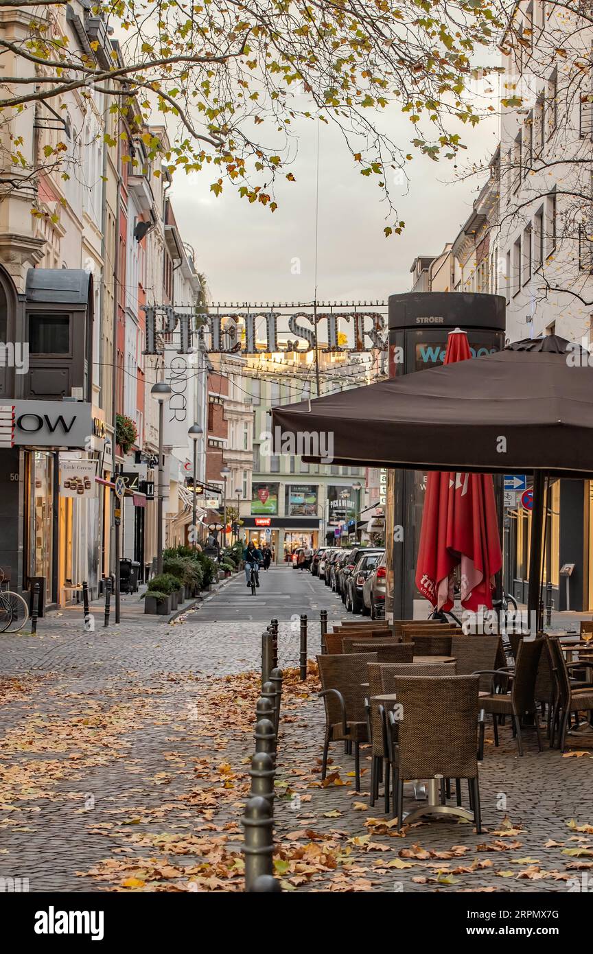 Street quarter in the Suedstadt Stock Photo - Alamy