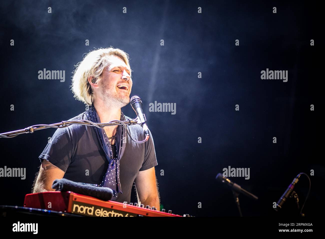 Hanson band hi-res stock photography and images - Alamy