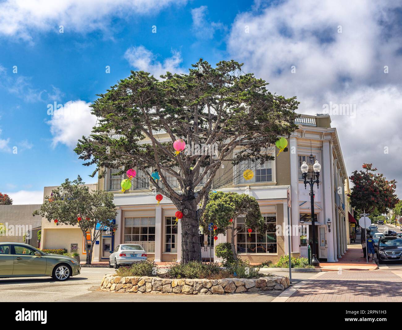 Monterey style building hi-res stock photography and images - Alamy
