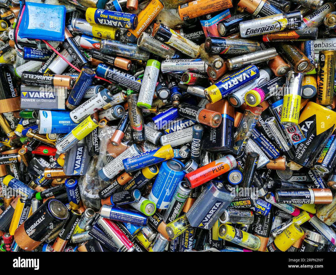Exhausted batteries hi-res stock photography and images - Alamy