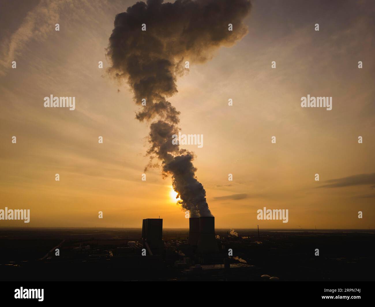 Lippendorf power plant hi-res stock photography and images - Alamy