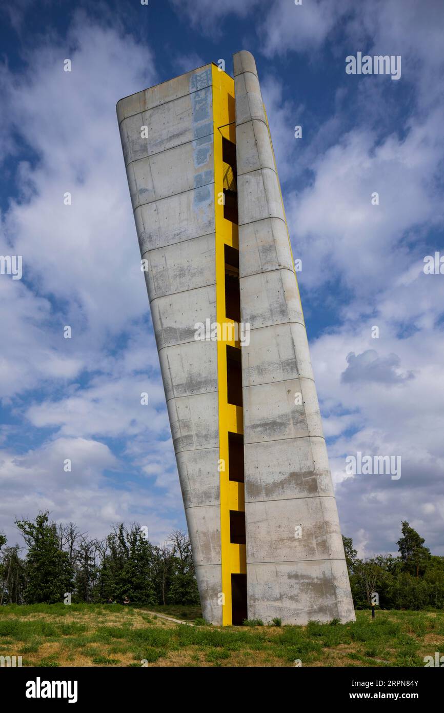 30 metre tower hi-res stock photography and images - Alamy