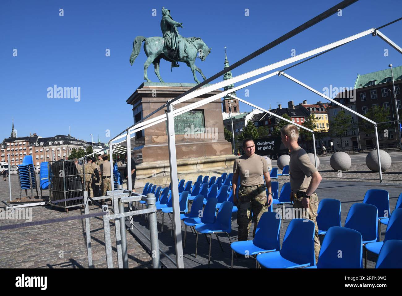 Danish army female soldier in hi-res stock photography and images - Alamy