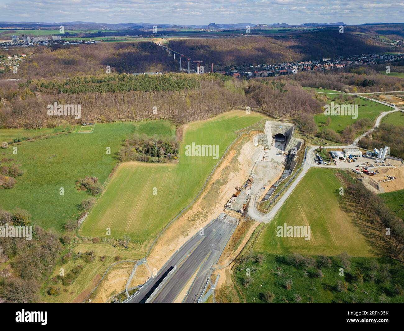 DEGES is currently building the 172n federal road as a southern bypass ...