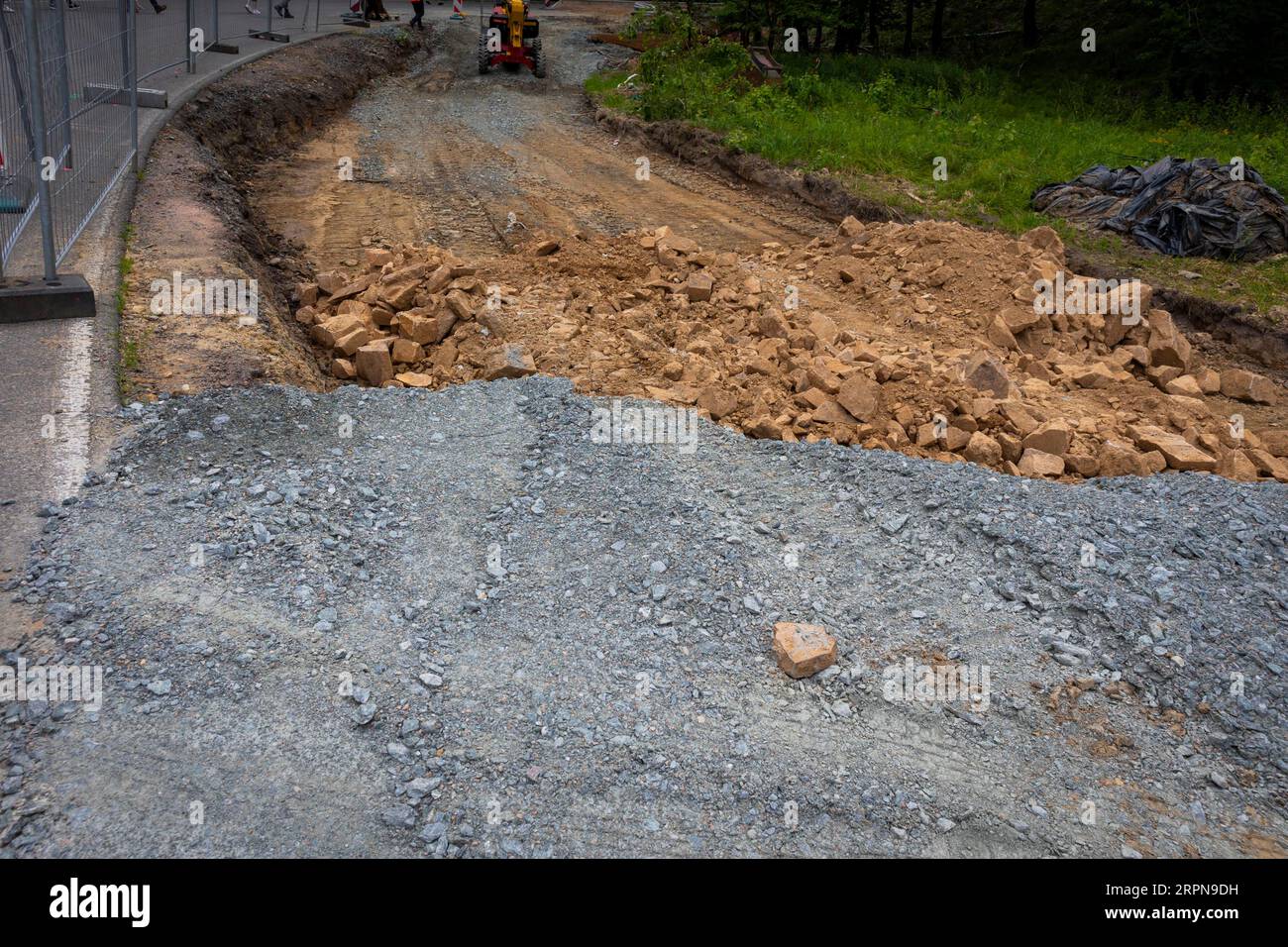 Cycle path construction Stock Photo - Alamy