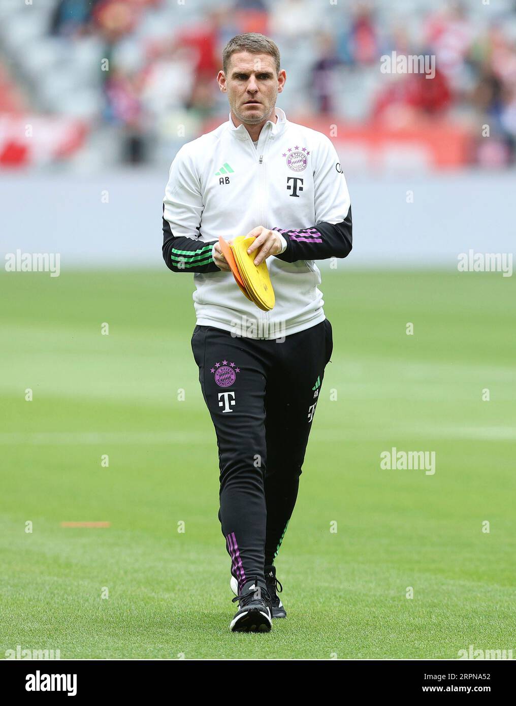 Anthony barry bayern munich 2023 hi-res stock photography and images ...