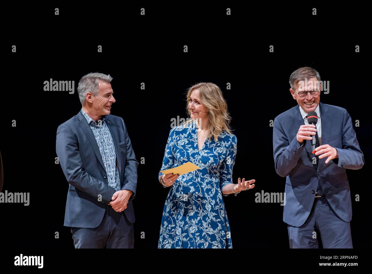 Matinee art hi-res stock photography and images - Alamy