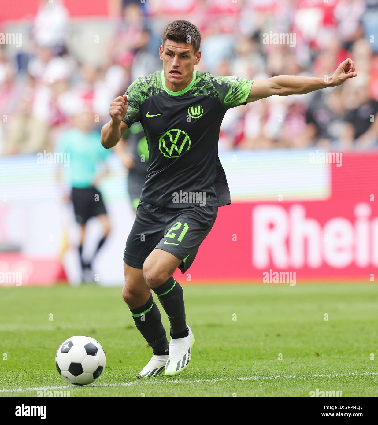 Joakim maehle wolfsburg hi-res stock photography and images - Alamy