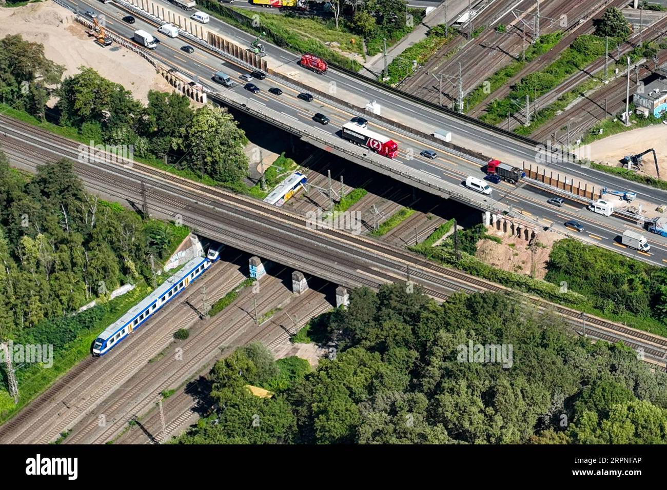 Duisburg, Germany. 05th Sep, 2023. The demolition of this bridge on the ...