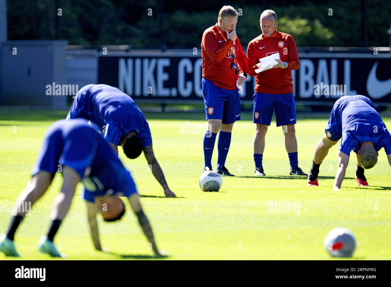 Dutch national football team kraak hi-res stock photography and images ...