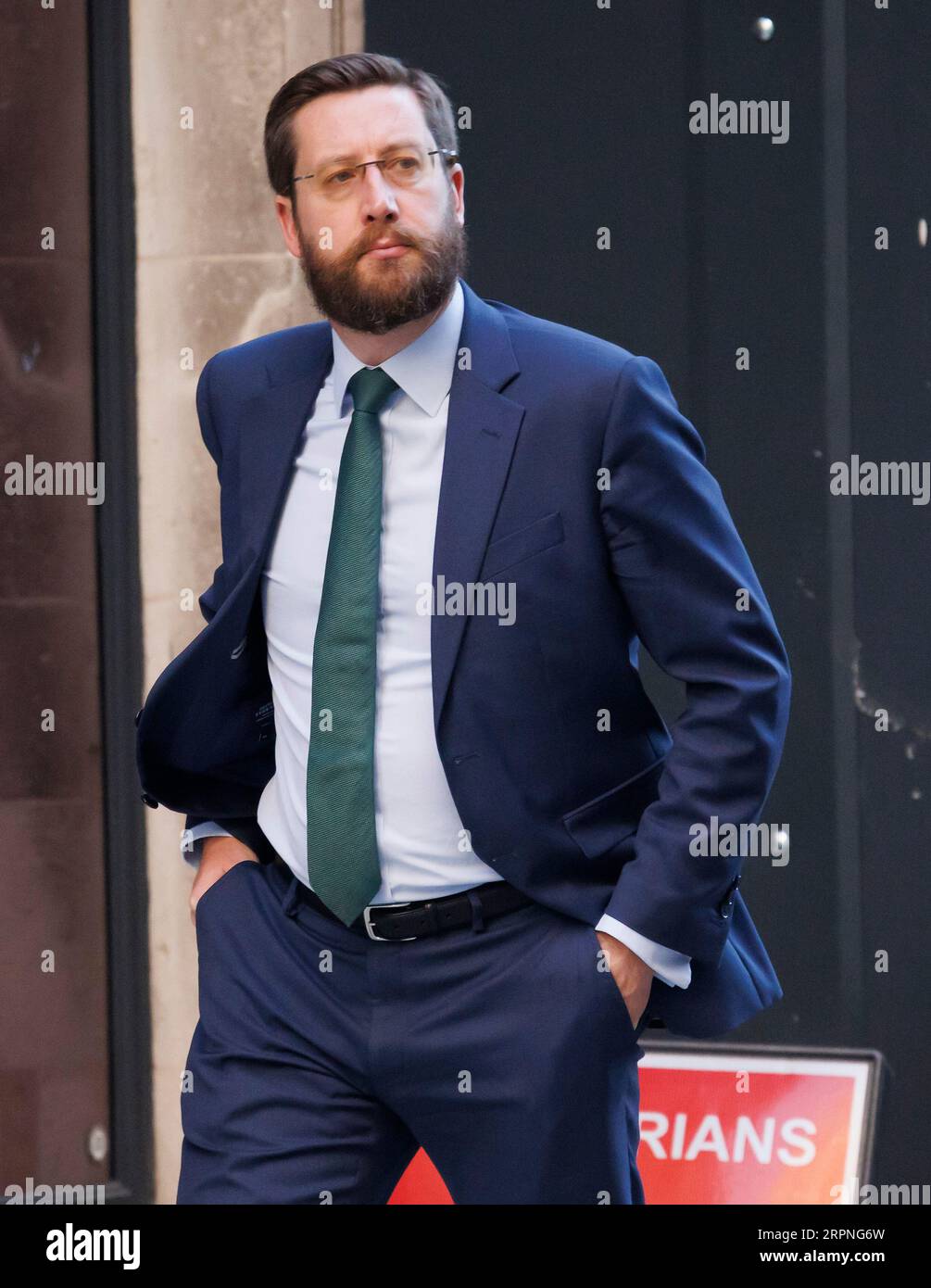 Cabinet secretary simon case hi-res stock photography and images - Alamy