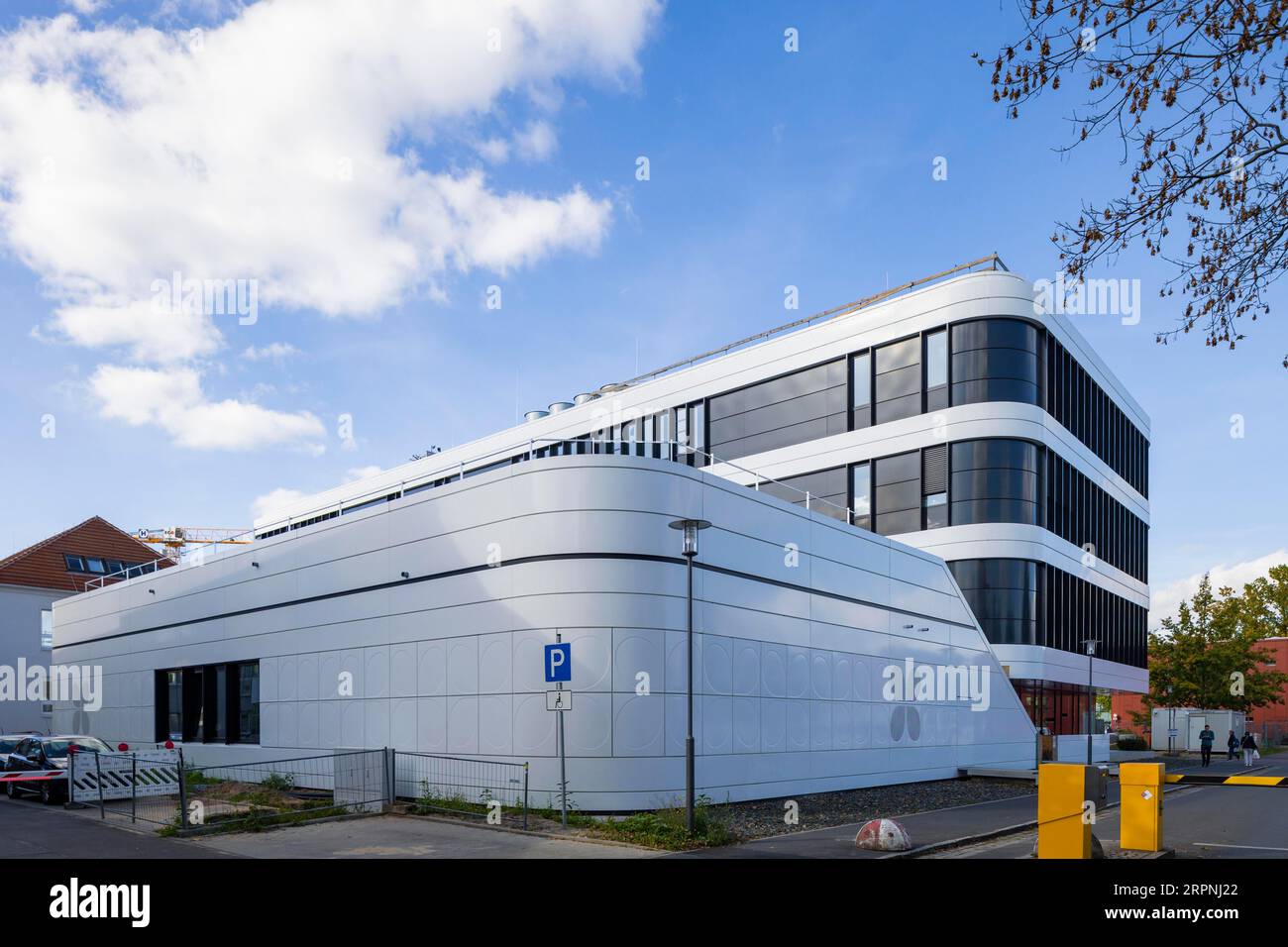 The NCT UCC Dresden is a joint facility of the German Cancer Research ...