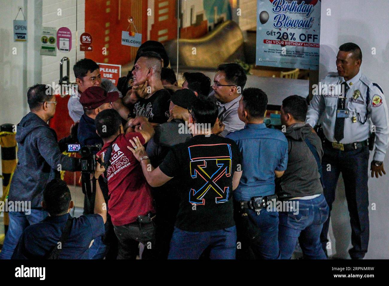 200302 -- MANILA, March 2, 2020 -- Hostage-taker Archie Paray C is ...