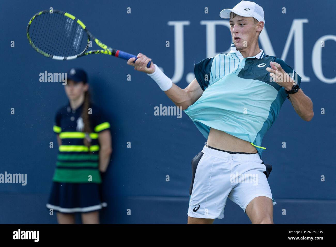 New York, United States. 04th Sep, 2023. Cooper Williams of USA returns ...