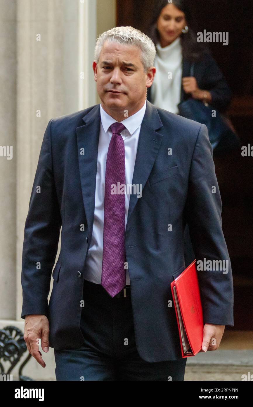 Downing Street, London, UK. 5th September 2023. Steve Barclay MP ...