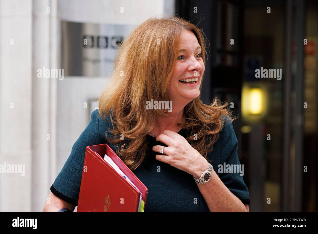 Reinforced autoclaved aerated concrete hi-res stock photography and ...