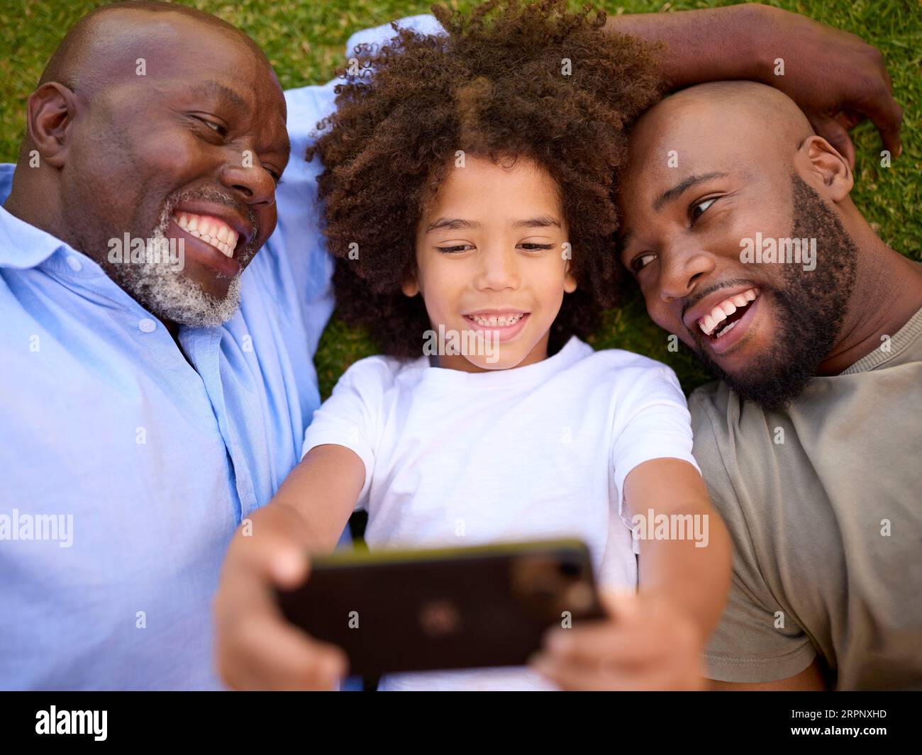 Black man grandson taking selfie hi-res stock photography and images ...