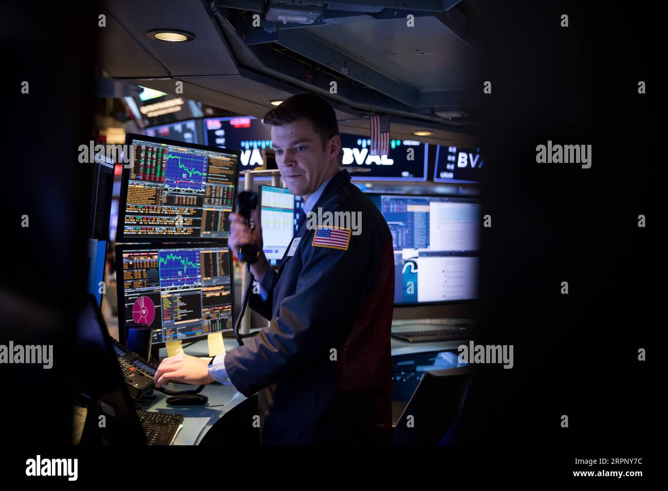 S 25 37 1 hi-res stock photography and images - Alamy