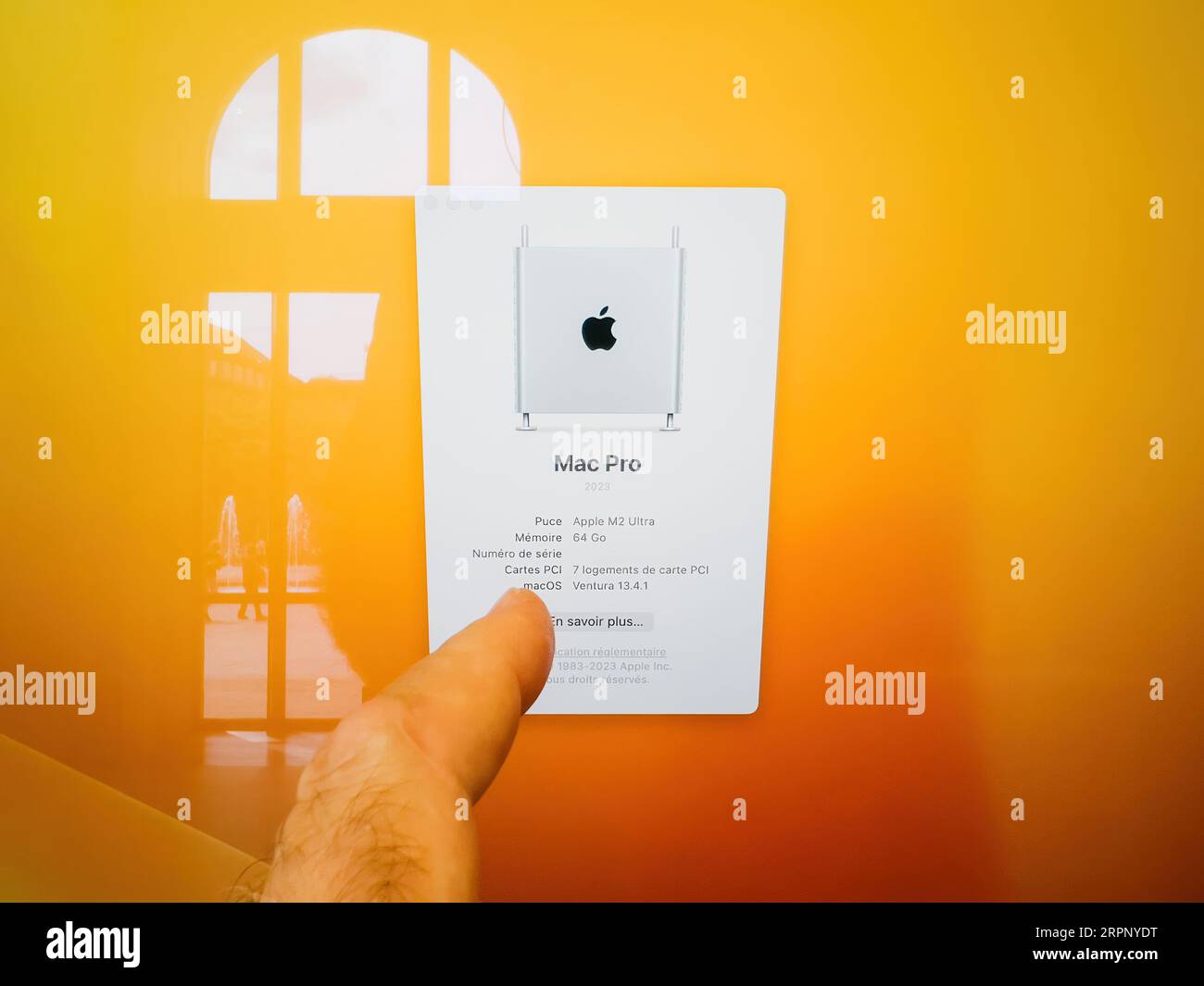 Macos features hi-res stock photography and images - Alamy