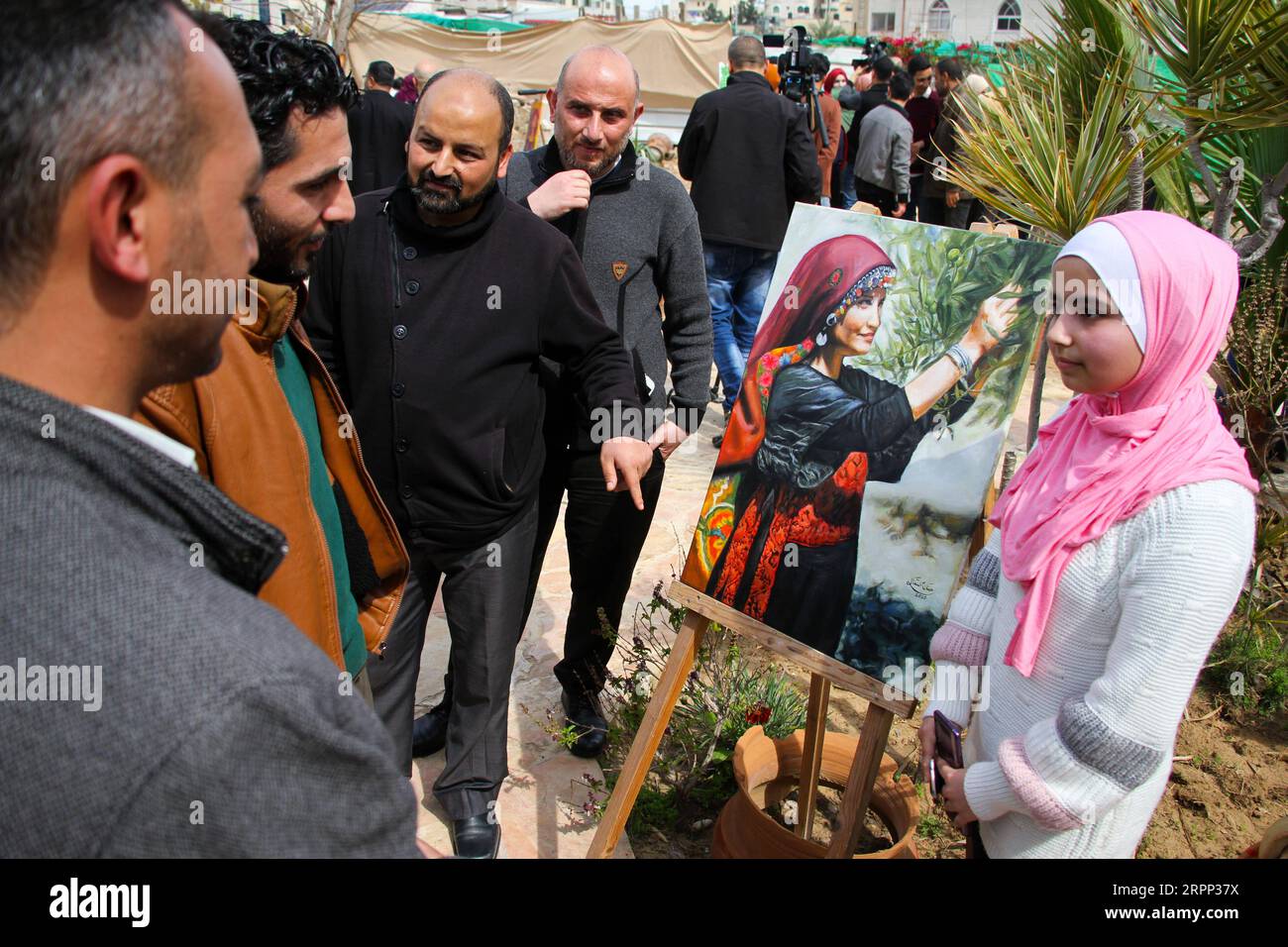 Gaza flower hi-res stock photography and images - Alamy