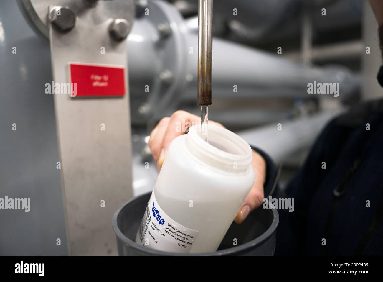 Pumping up groundwater hi-res stock photography and images - Alamy