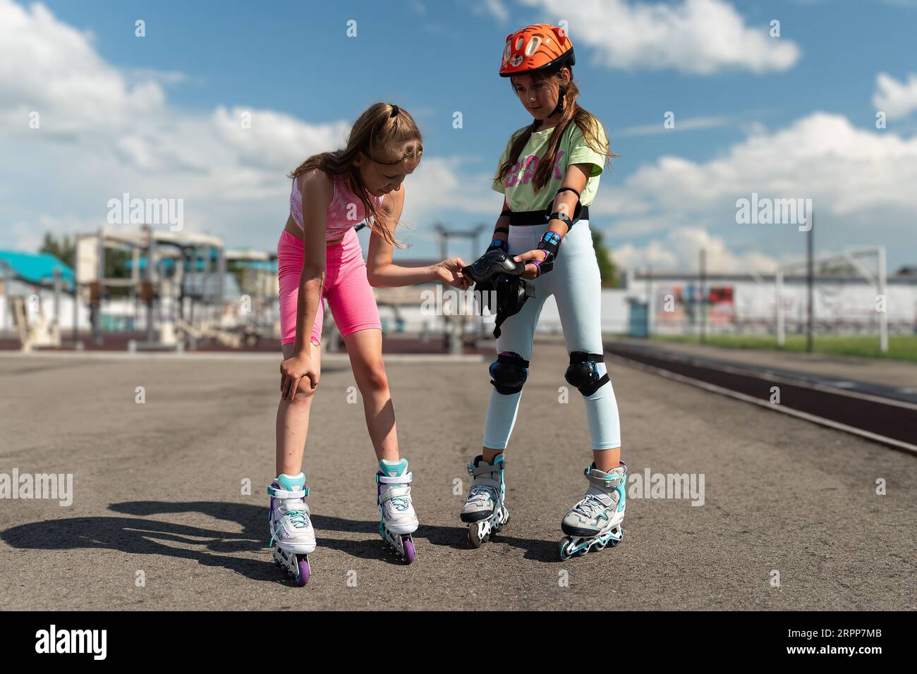 Wound pads hi-res stock photography and images - Alamy