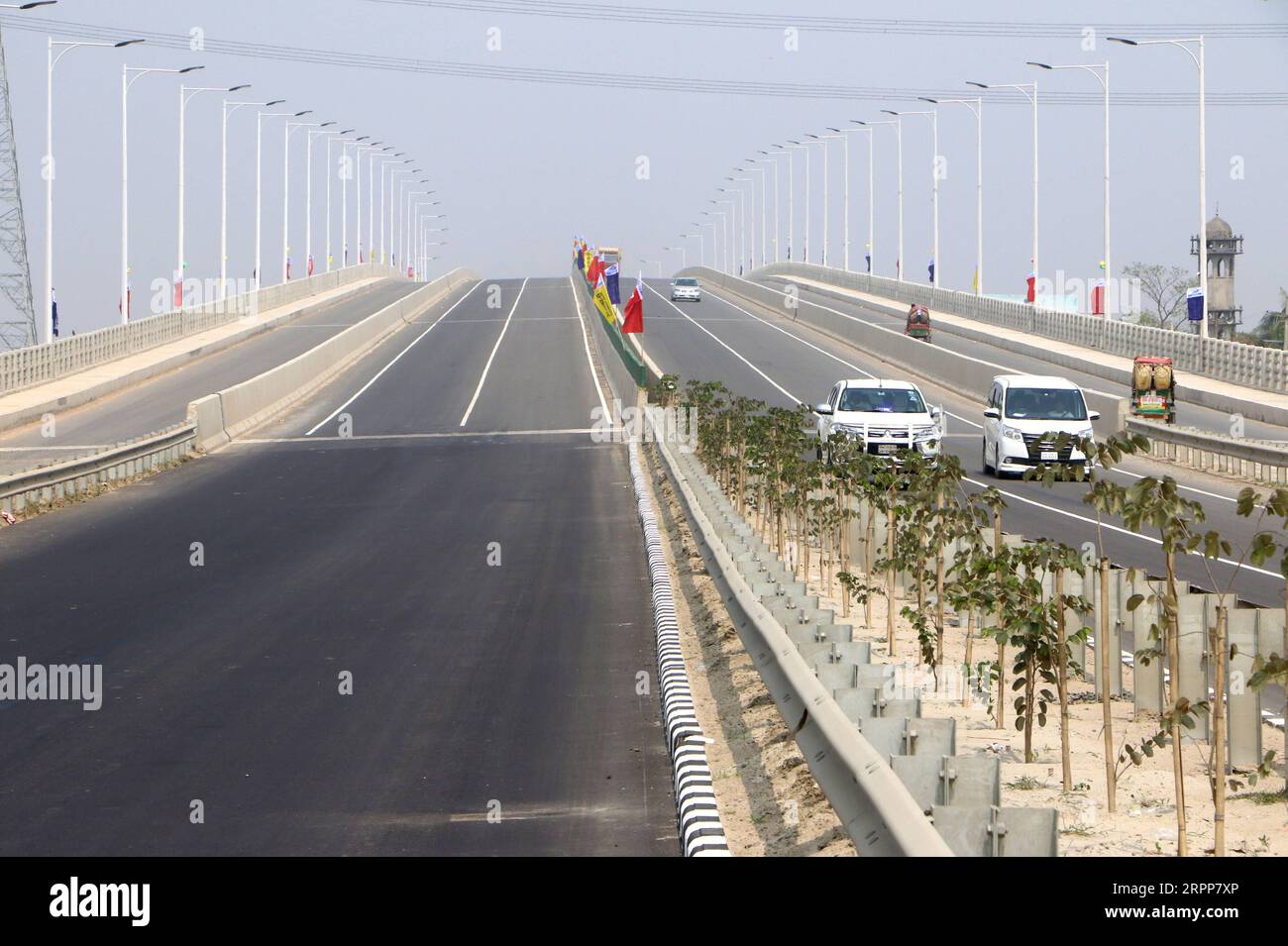 200312 -- DHAKA, March 12, 2020 Xinhua -- Photo taken on March 12, 2020 ...