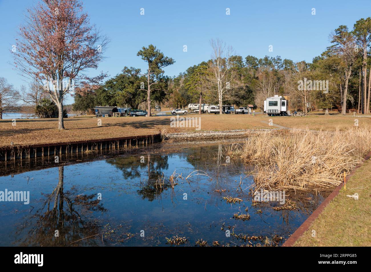 View of Lake Seminole from the Corps of Engineers Eastbank Campground ...