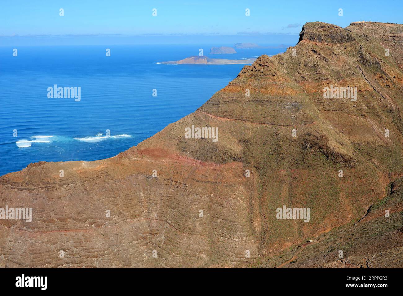 Alegranza island hi-res stock photography and images - Alamy