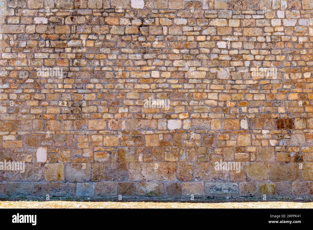 Aincient wall hi-res stock photography and images - Alamy