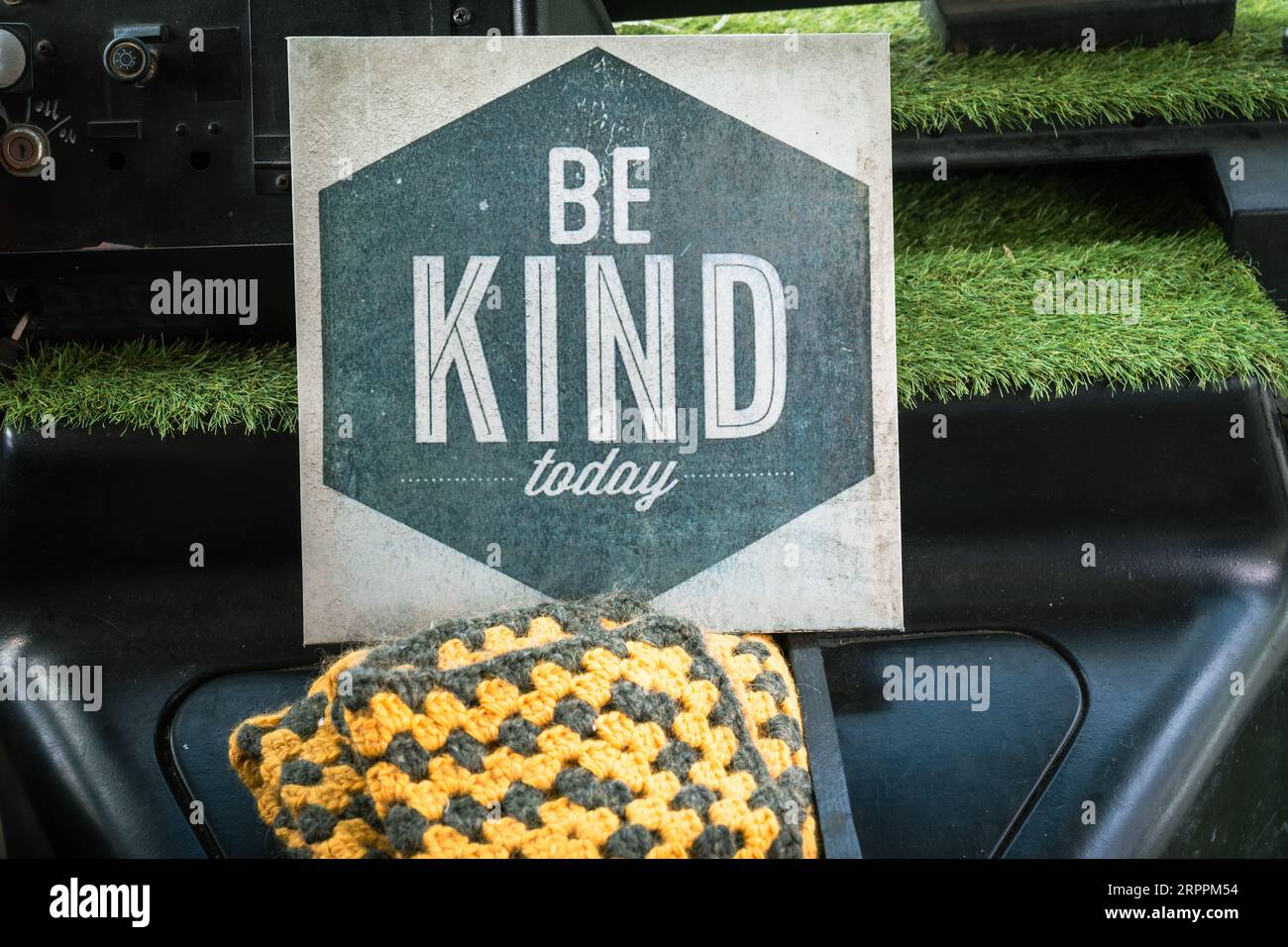 Poster be polite hi-res stock photography and images - Alamy