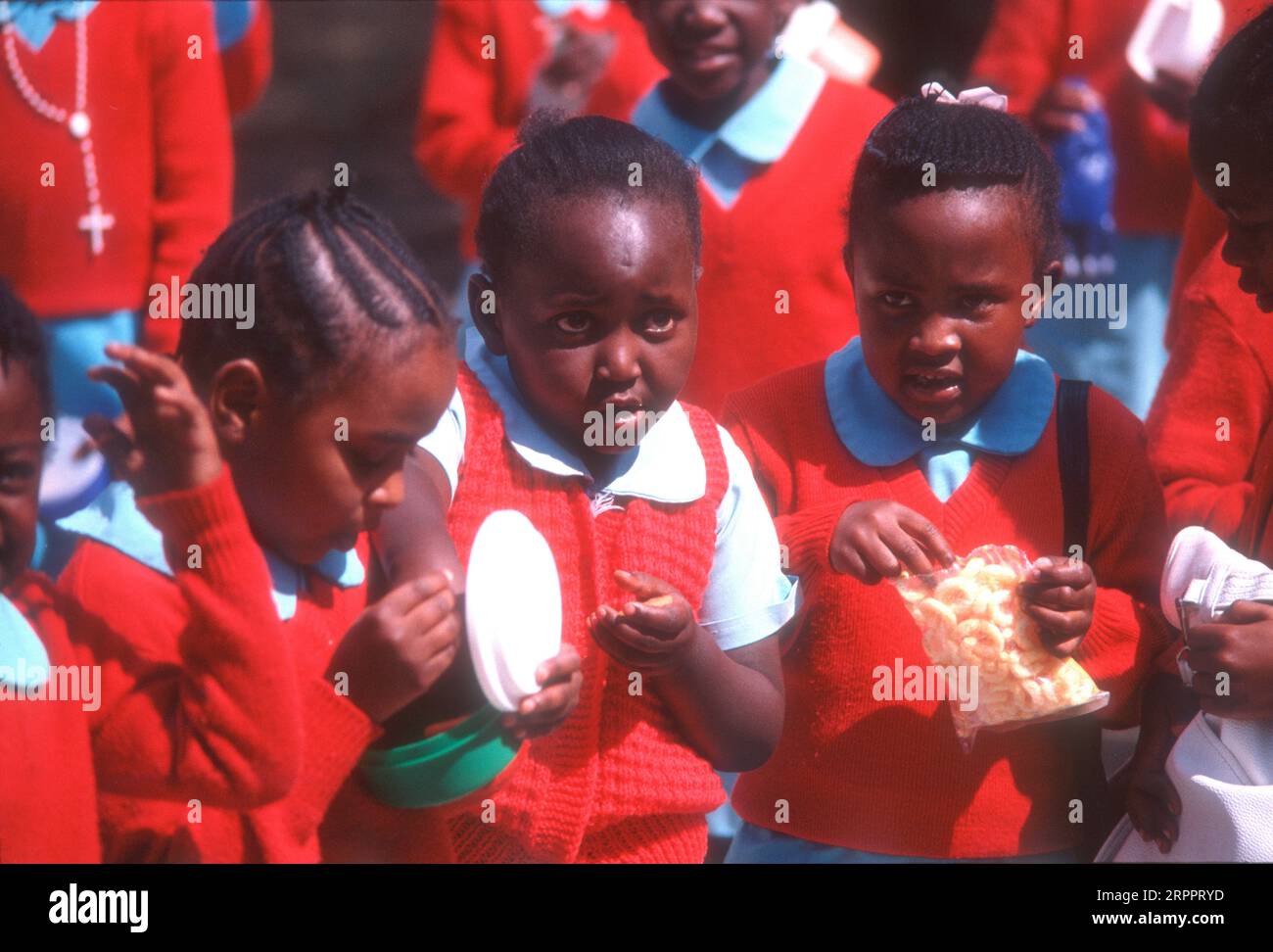 Kids snack time at school hi-res stock photography and images - Alamy