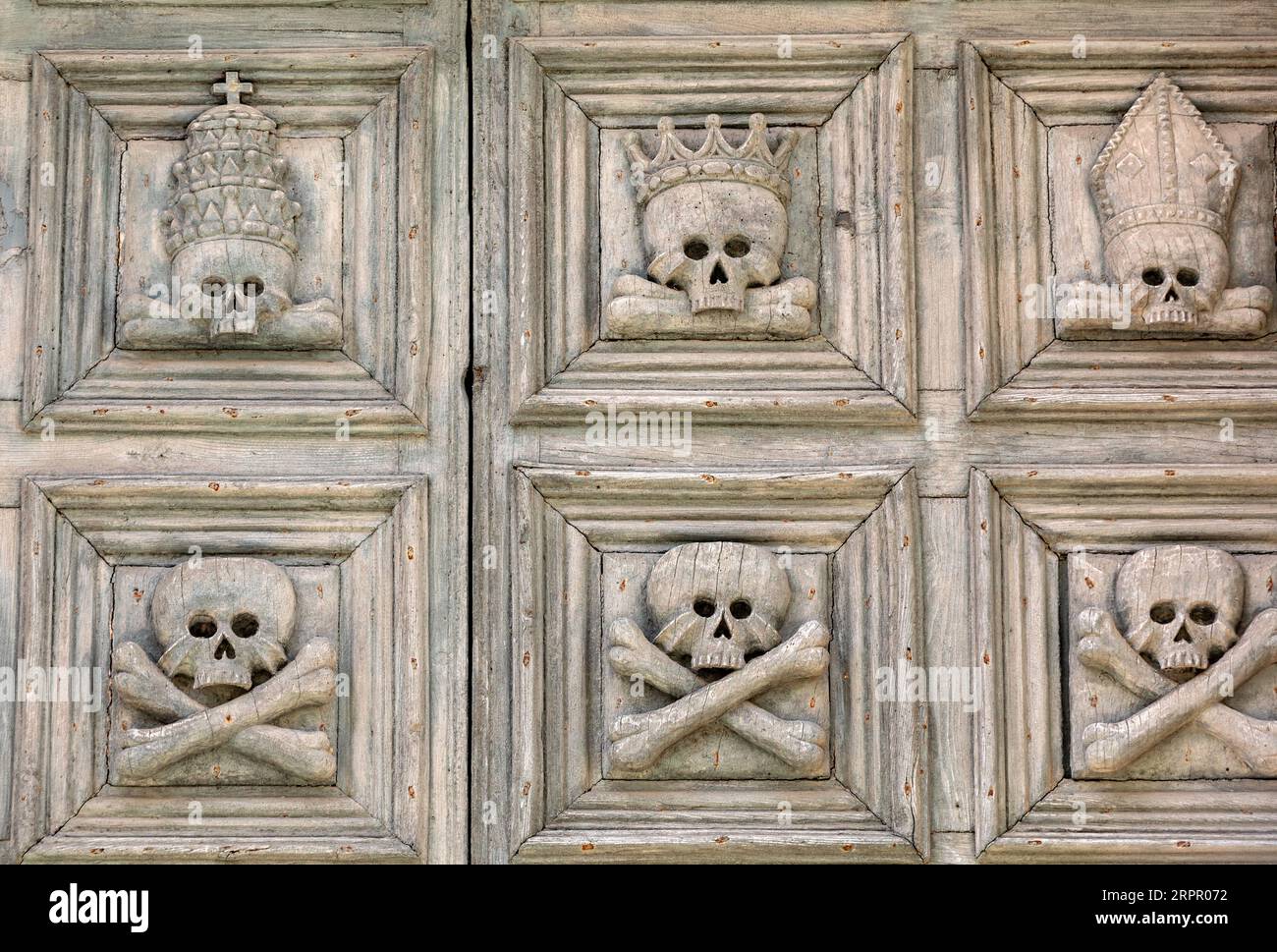 Skull decoration in Church of Purgatory (Chiesa del Purgatorio) in ...