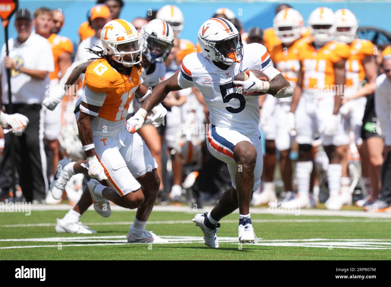 September 2, 2023: Kobe Pace #5 of the Virginia Cavaliers runs the ball ...