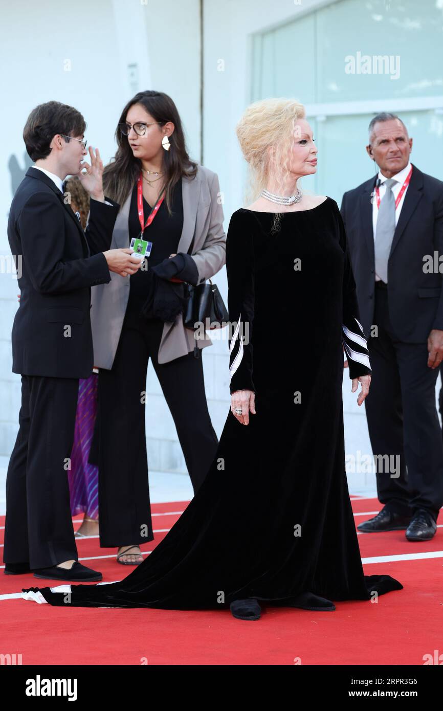 Lido Di Venezia, Italy. 04th Sep, 2023. Patty Pravo attends a red ...