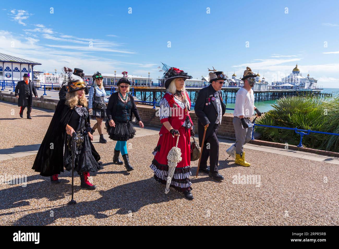 Steampunks descend on Eastbourne for the Eastbourne Steampunk Festival ...