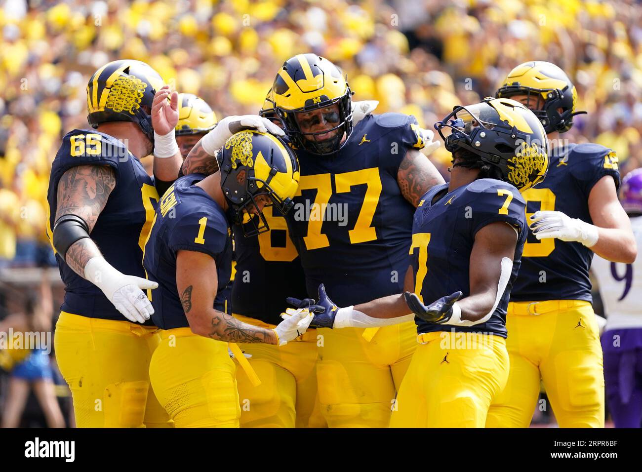 Michigan wide receiver Roman Wilson (1) celebrates his touchdown catch ...