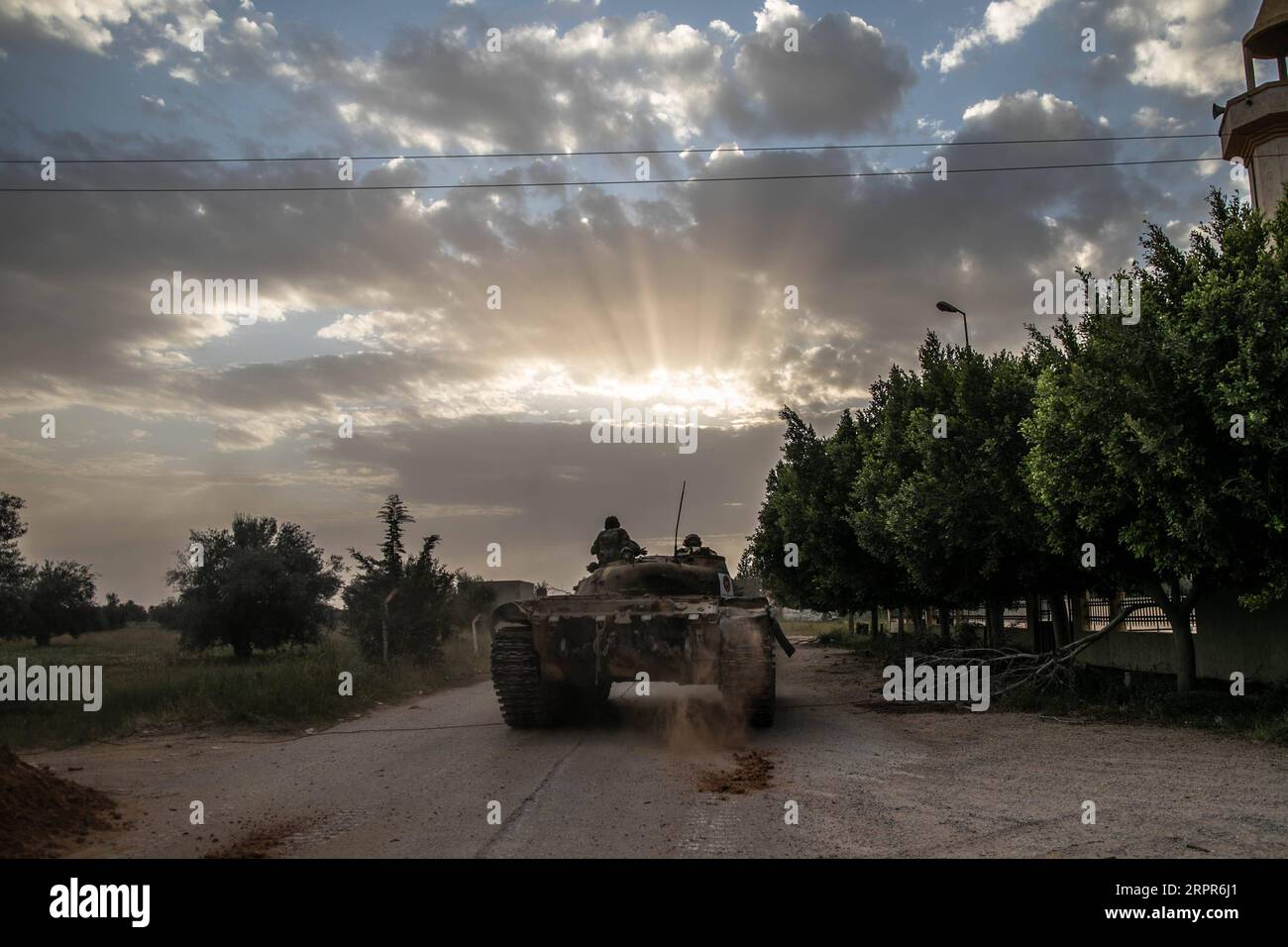 Libyan tank hi-res stock photography and images - Alamy