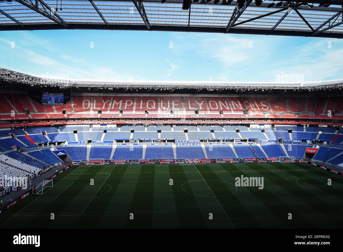 Ol stadium lyon general view hi-res stock photography and images - Alamy