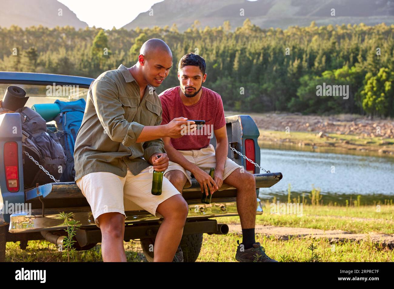 Driving on phone pick up truck hi-res stock photography and images - Alamy