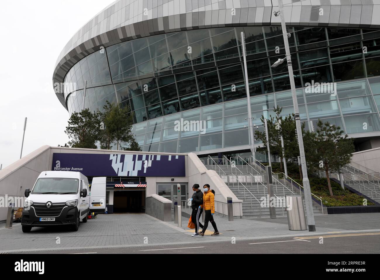 Community hub entrance hi-res stock photography and images - Alamy