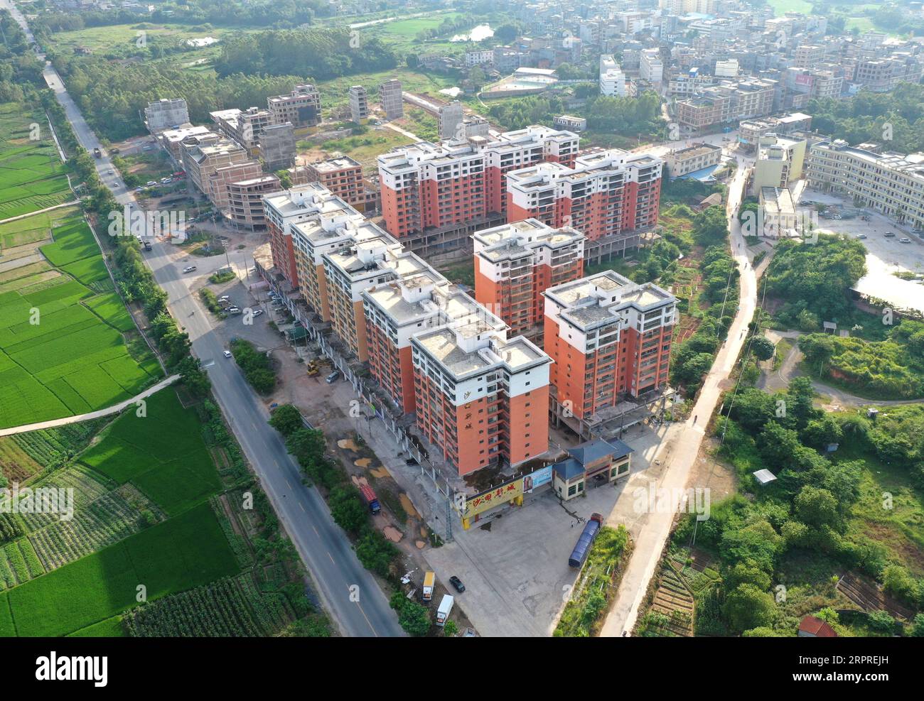 200402 -- NANNING, April 2, 2020 -- Aerial photo taken on Sept. 28 ...