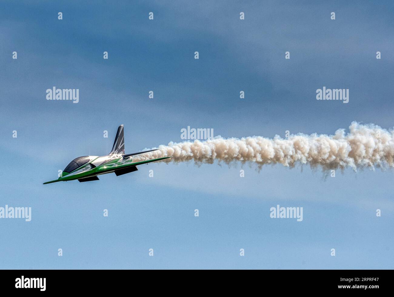 Rc jet smoke hi-res stock photography and images - Alamy
