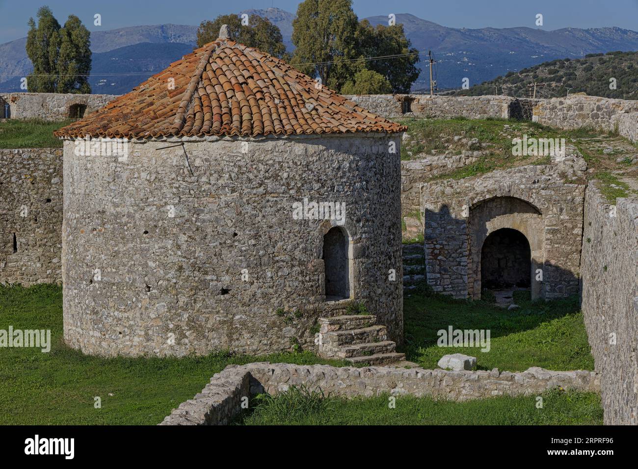 Venetian triangular castle hi-res stock photography and images - Alamy