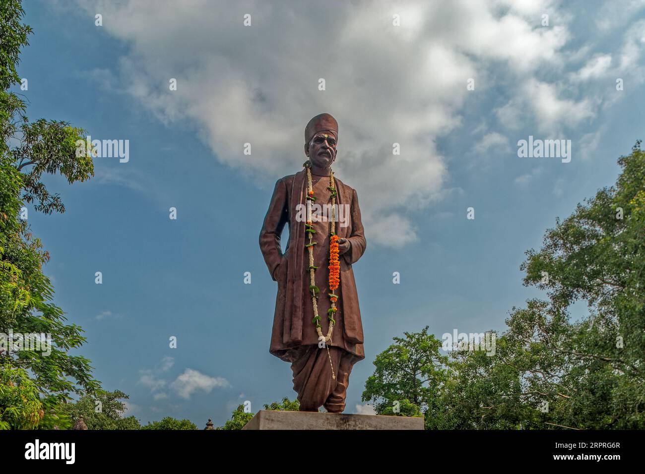10 04 2005 Vintage Statue of Pandit Madan Mohan Malaviya in compounds ...