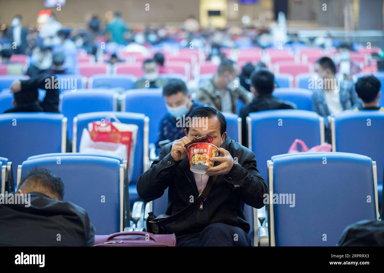China instant noodles train hi-res stock photography and images - Alamy