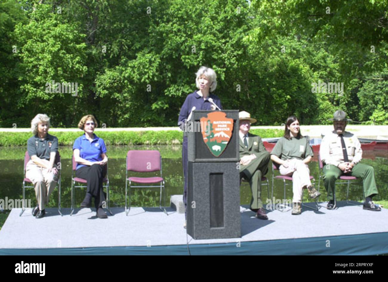Secretary Gale Norton speaking at Chesapeake and Ohio Canal National ...