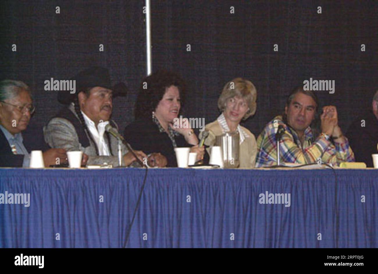 Yurok hi-res stock photography and images - Alamy