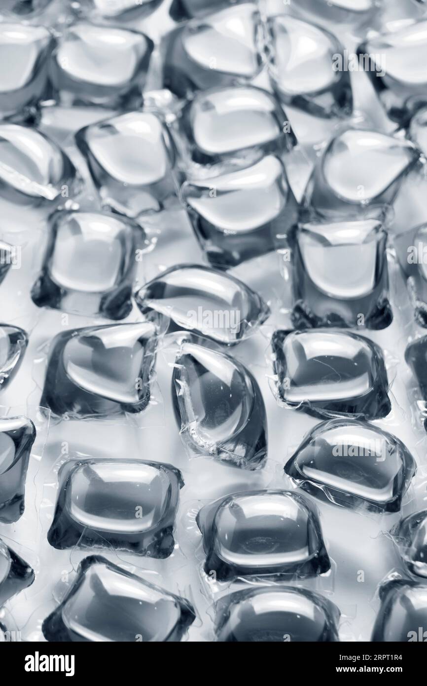 Liquid filled capsules hi-res stock photography and images - Alamy